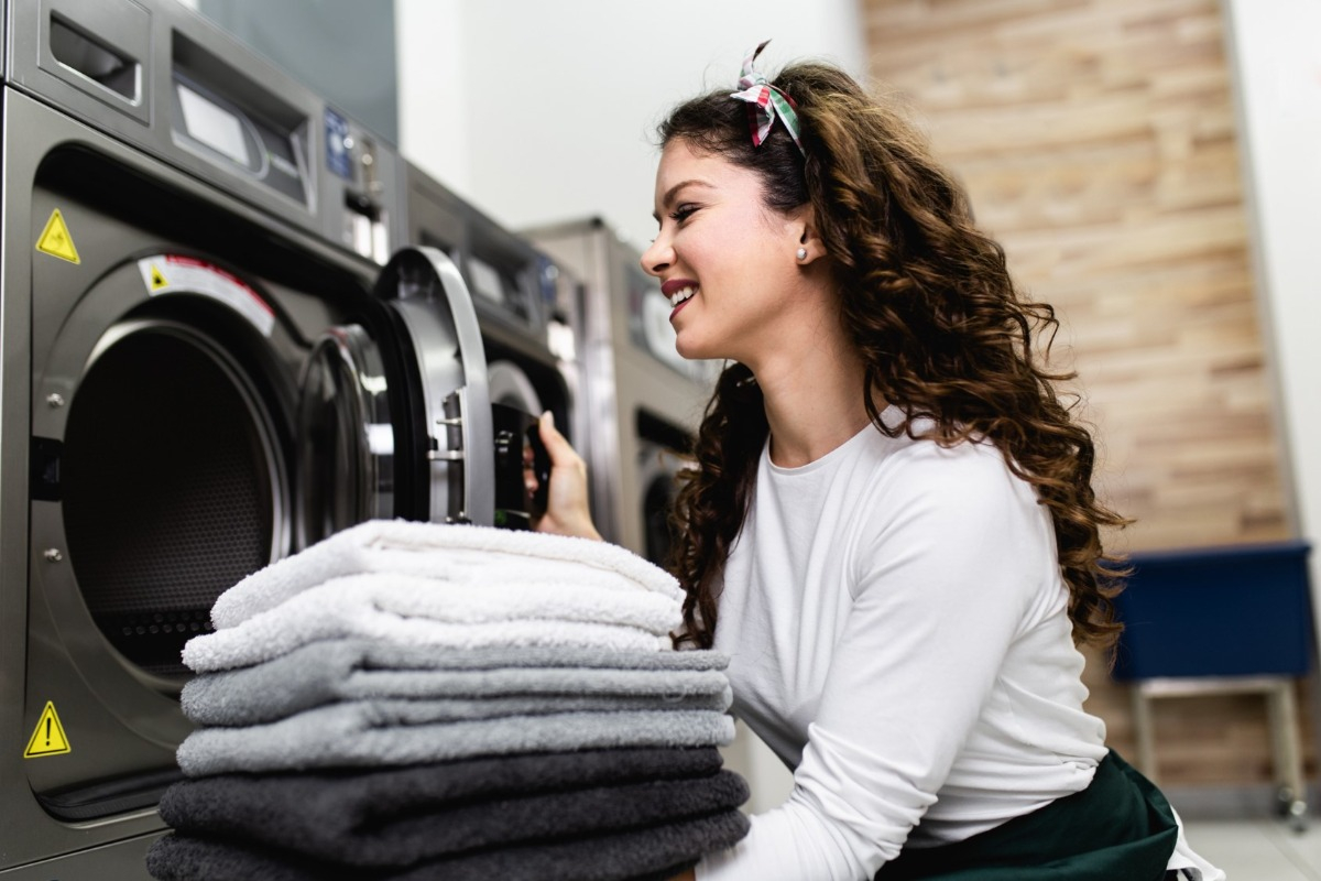 Professional Commercial Laundry Services Tailored for Chula Vista, CA ...